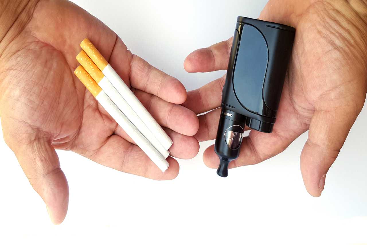 Connection Between Smoking and Teeth Discoloration